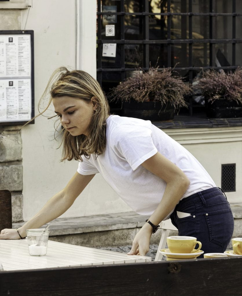 Servers' Guide to Non-Tipped Side Work: Laws & Limitations in Restaurants